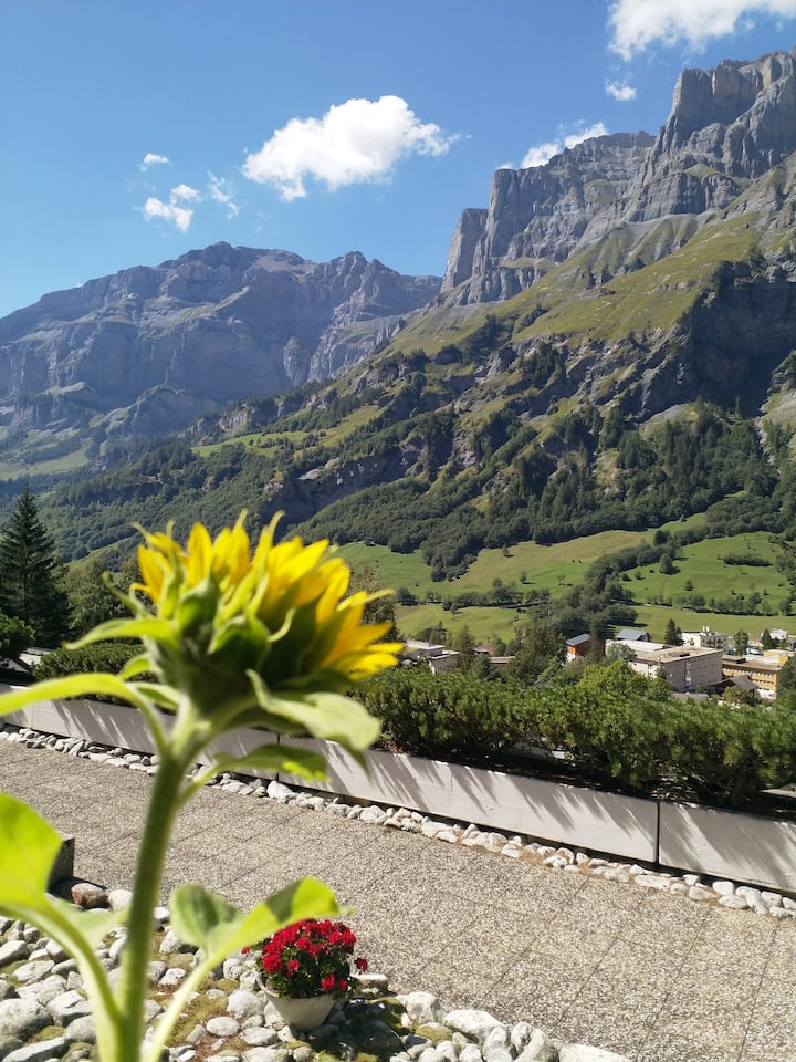 Escapade Alpestre, Vue ÉPoustouflante Sur Gemmi - Leukerbad, Suiza
