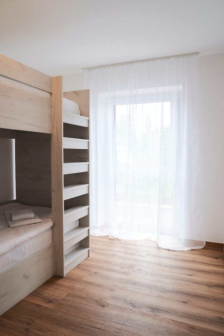 Family-friendly Apartment - Günzburg
