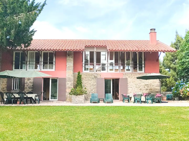 Casa Rural Con Vistas Y Jardín. - Cangas de Onís