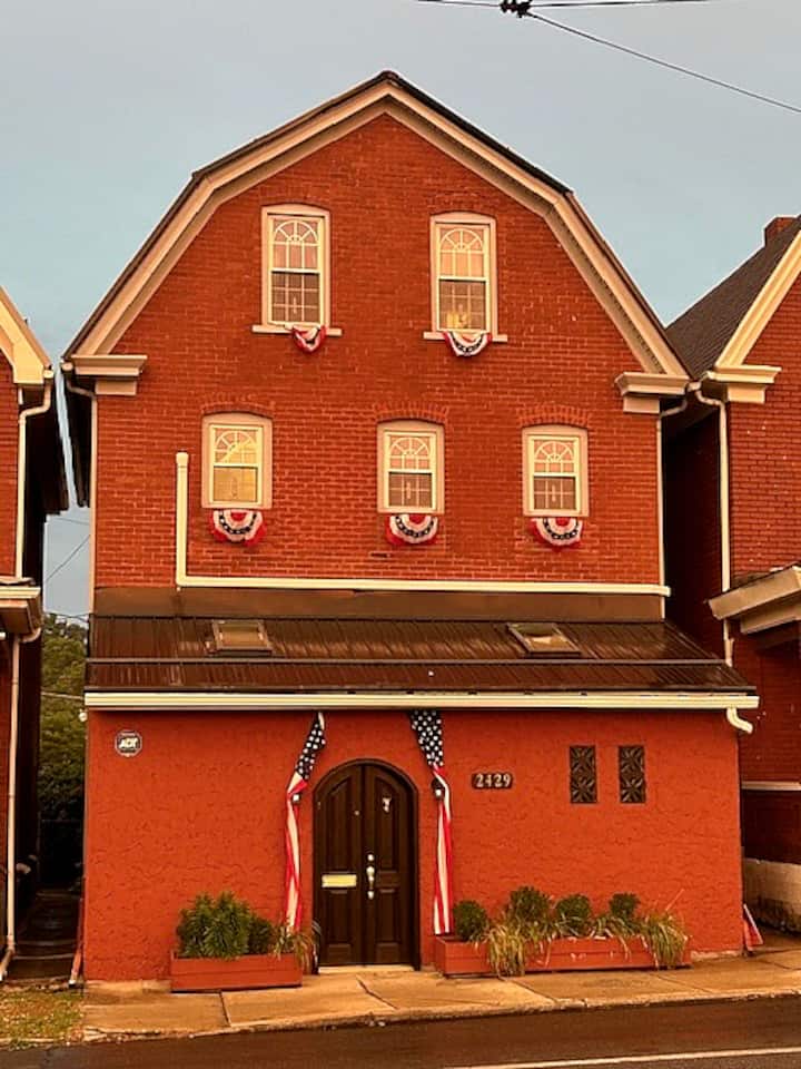 Hoffman Inn - Altoona, PA