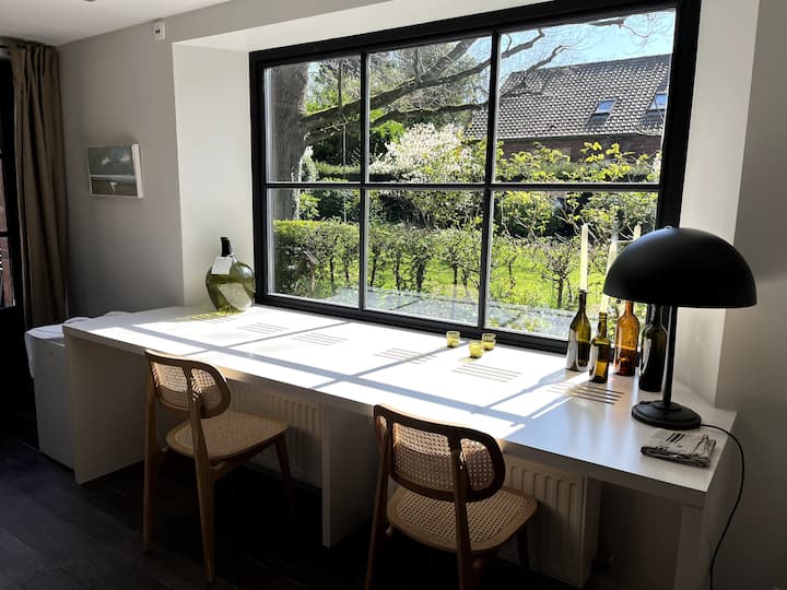 Chambre 2 P, Sdb, Salon Dans Logement Indépendant - Roubaix