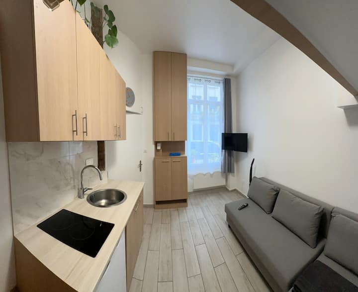 Studio Parisien - Paris 10e Arrondissement