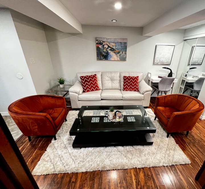 Comfy 2br Guest Suit In The Heart Of Mississauga. - Mississauga
