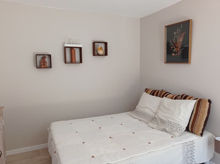 Chambre Indépendante - Arles