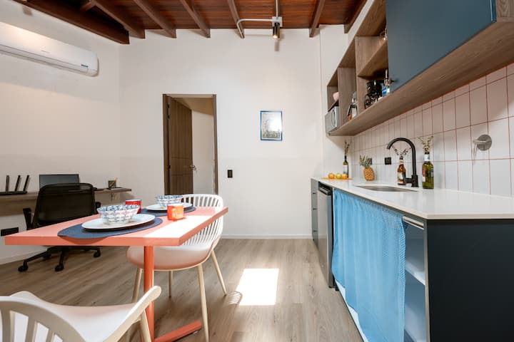 Unique Stylish Studio+ac/500mb - Medellín