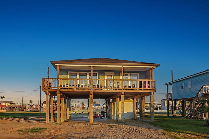 Close To Beach, King Bed, Covered Porch - Surfside Beach, TX