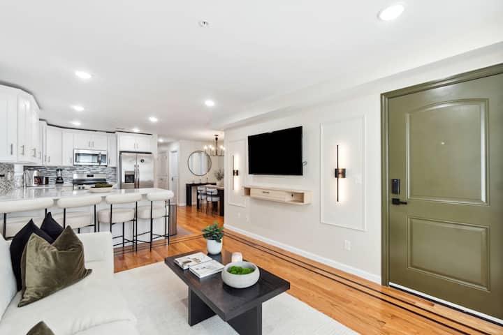 Luxury 3bd/2bth / 20min To Nyc /5min Ewr / - Newark, NJ