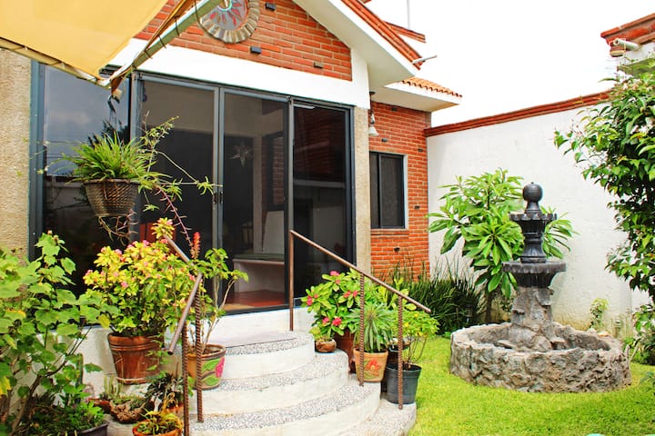 Casa + Jacuzzi Climatizado + Asador + Wifi - Cocoyoc, Morelos