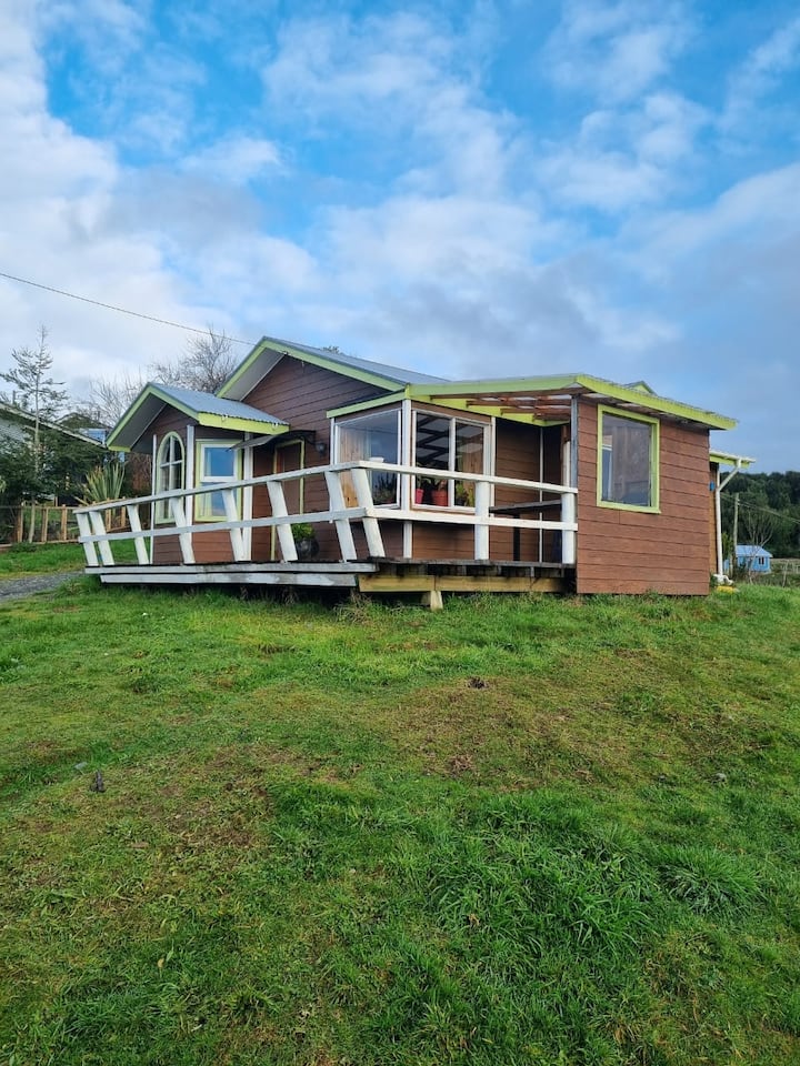 Los Cisnes Cabin, Natural And Family Getaway - Dalcahue