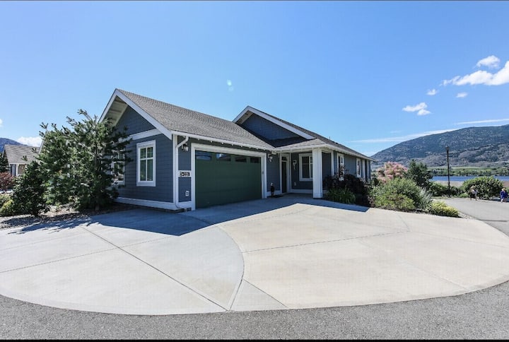 The Cottages On Osoyoos Lake/ Entire House - Osoyoos