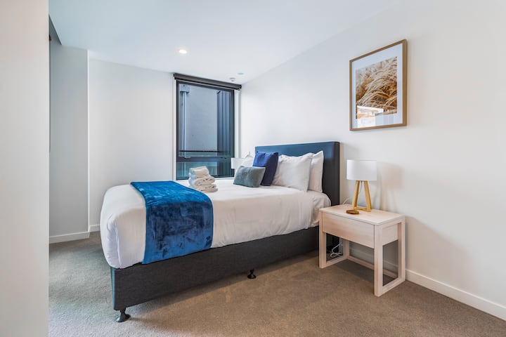 Stylish Apt With Balcony And Full Amenities - Auckland