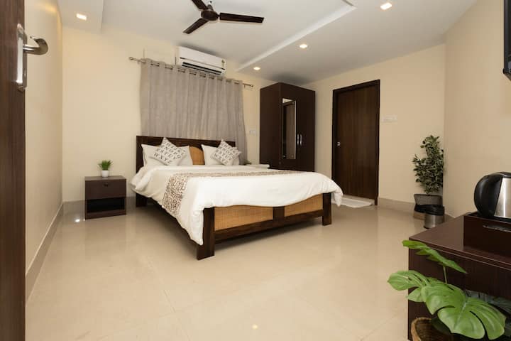 2bhk Comfort Hub Near Gariahat - Kalkutta