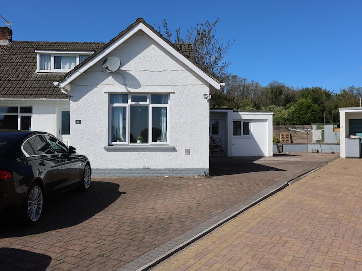 Studio Annex | Pvt Parking | Near Access Training - Cardiff