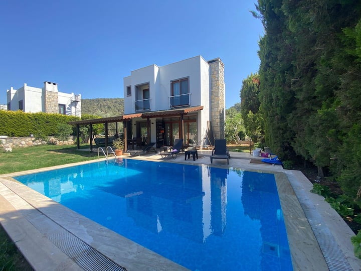 Cennetkoy Yakını Müstakil Villa - Bodrum