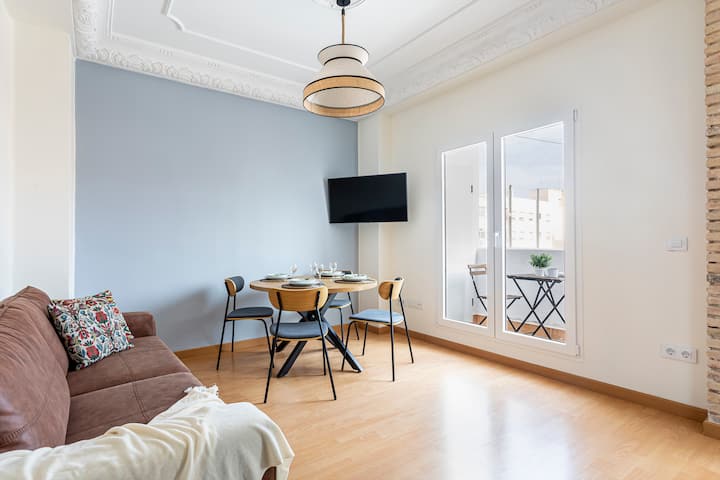 Bright,spacious 3 Bdr. In Zapadores.seasonal Rent - Valence en Espagne