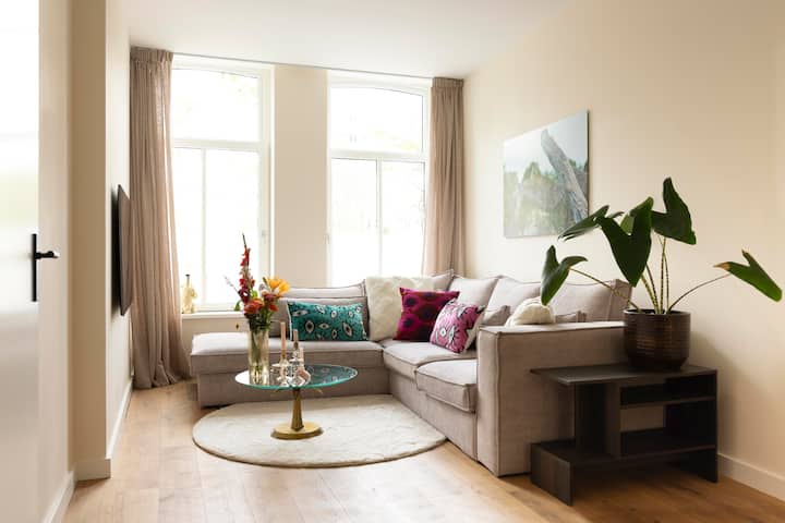 Licht Appartement Incl. Tuin - Amsterdam