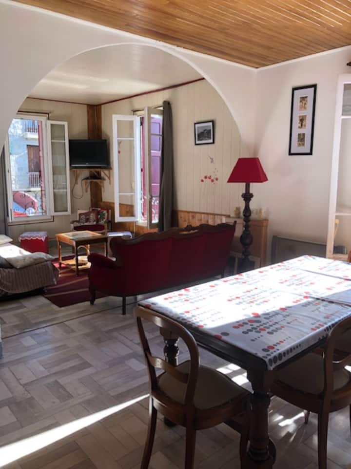Loc Fontromeu 9pers 120m2 Tensol - Les Angles