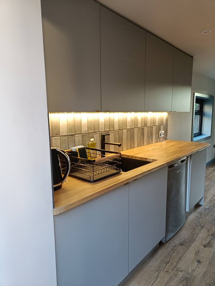 Cosy Detached Annex In Leafy Cul-de-sac - Hastings