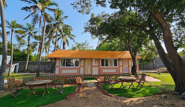 16+ppl Group 3 Villa Pool Beach Parks Rides - Chennai