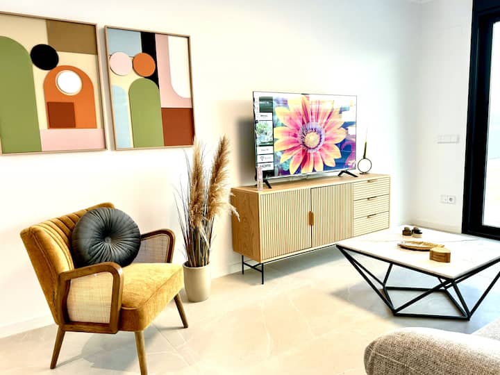 App 4-8p, Benidorm, Alicante Costa Blanca - Villajoyosa