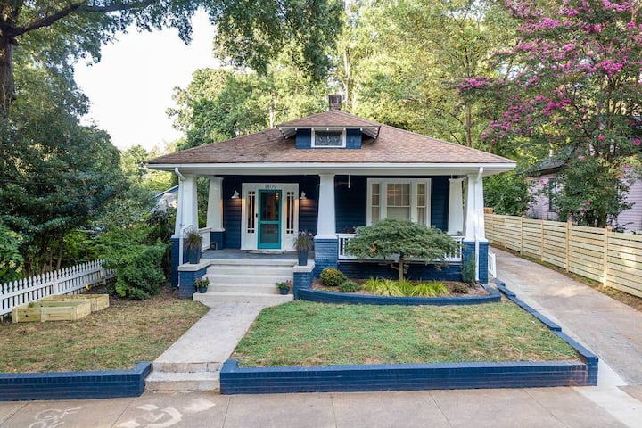 Elizabeth Bungalow, Fenced Yard, Fireplaces, Grill - Charlotte, NC