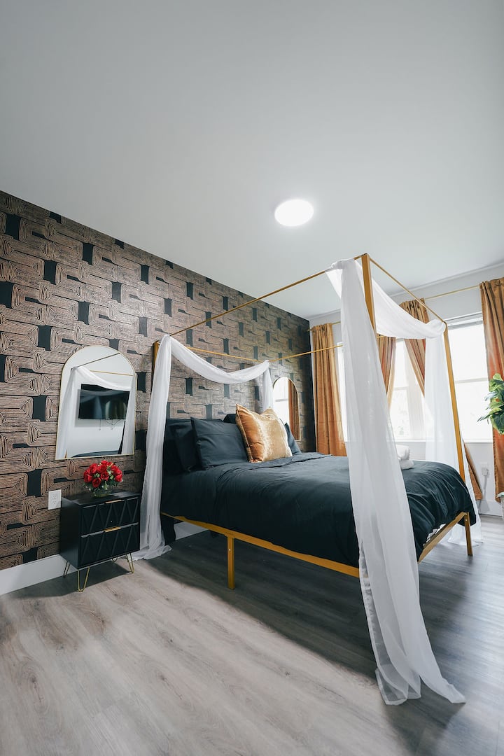 One Super Sexy Condo - New York