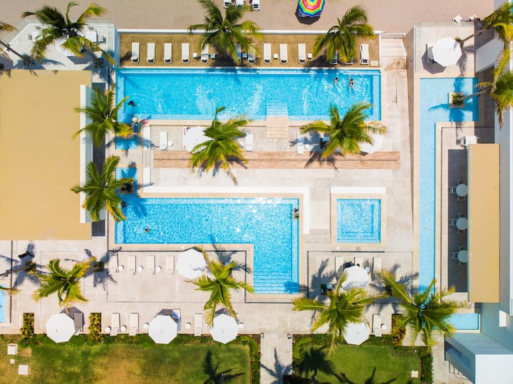 The Moment Beach Front Studio 4th Floor - Puerto Vallarta