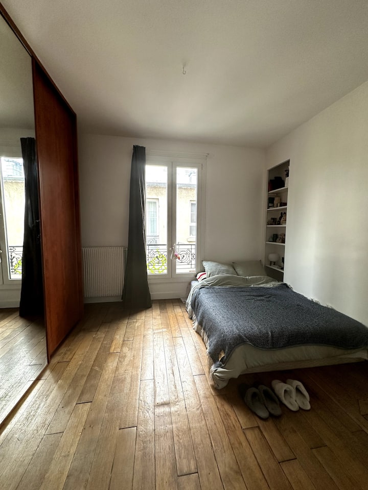 Cosy Apartment In Belleville - باريس