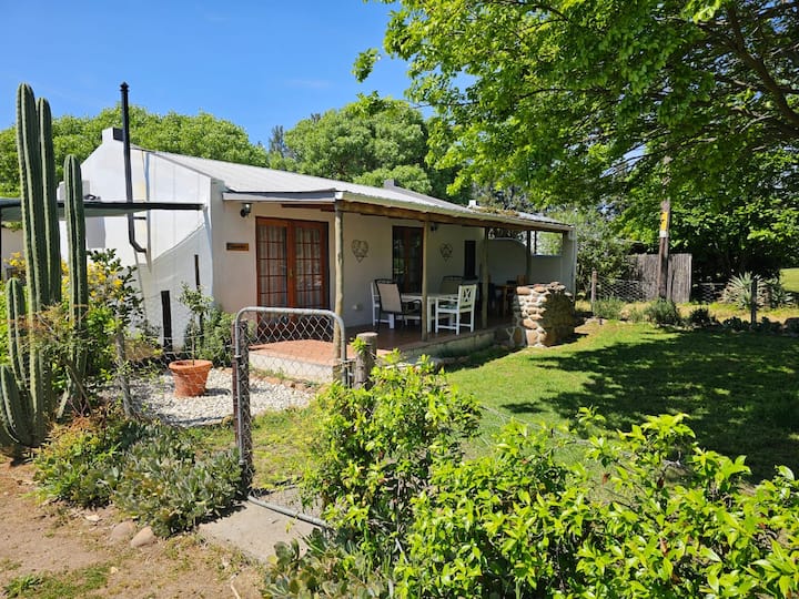 Tassenberg 2 Bedroom Cottage - Tulbagh