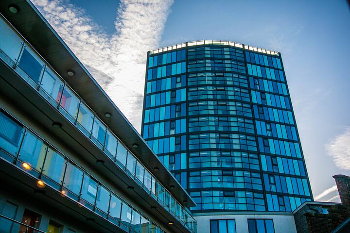 Long Term 30% Off | Stylish 2 Bed | Free Parking - Inglaterra