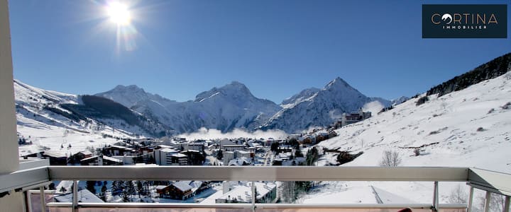 Diamant 61 Centre Station - Les Deux Alpes, France