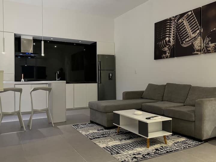 Apartamento 208 - Granada, Colombia