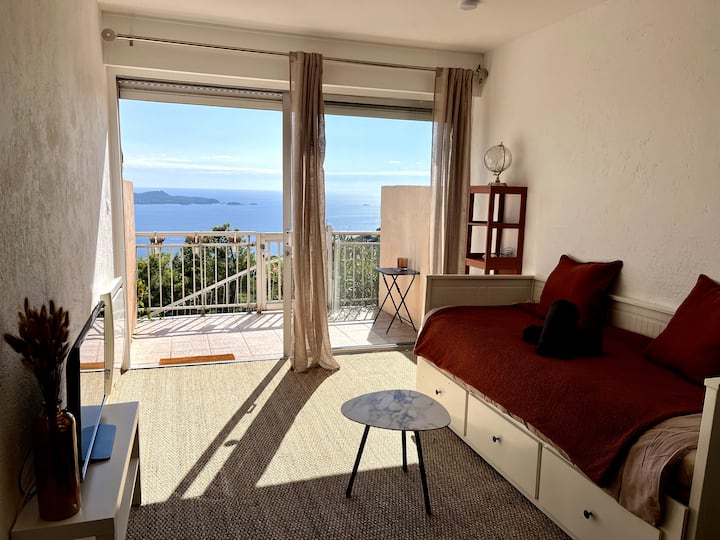 Le Tombolo,charmant Studio Avec Vue Exceptionnelle - Hyères