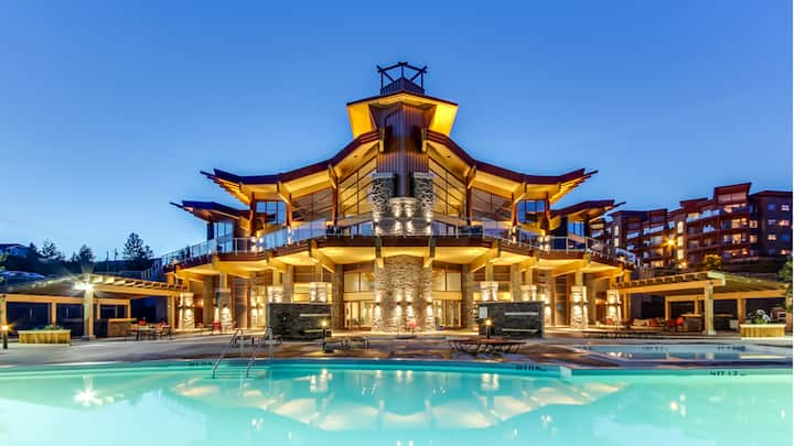 Gorgeous Lake & Mountain Views - - Kanada