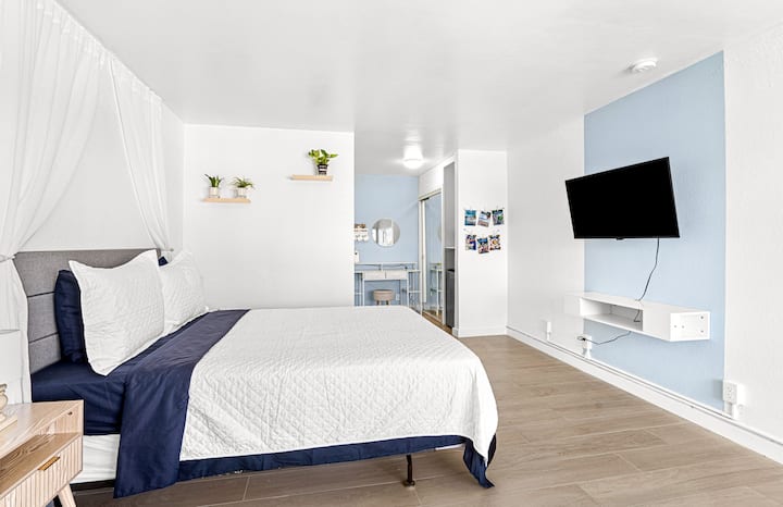 325-very Comfy, Stylish Fll Studio!5 Mins To Beach - Fort Lauderdale, FL