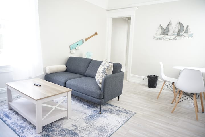 Monroe Suite 429 - San Francisco, CA