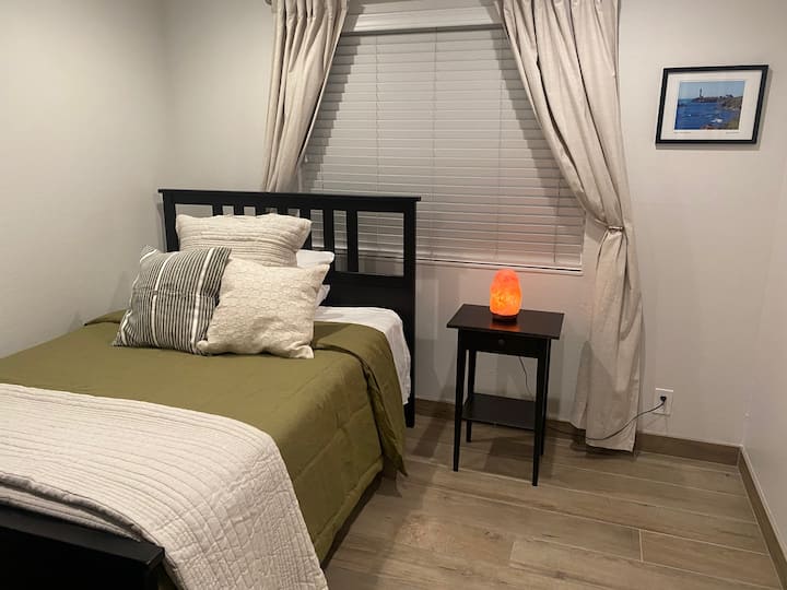 Beautiful Private Room To Rent - San Mateo, CA
