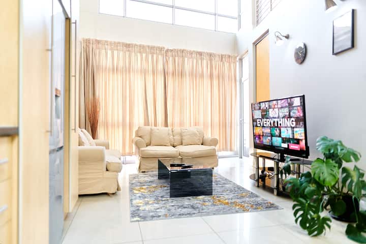 Prestige Penthouse In Sandton - Sandton