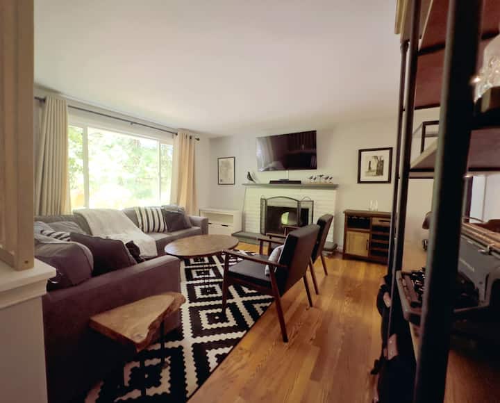 Serene 4br Retreat W/ Deck, Gym, & Modern Comforts - Woodinville, WA
