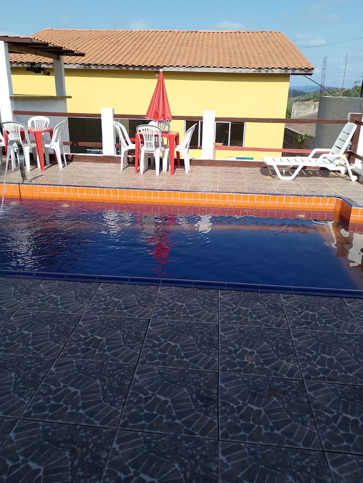 Santa Branca Com Piscina , Churrasqueira E Lazer - Guararema