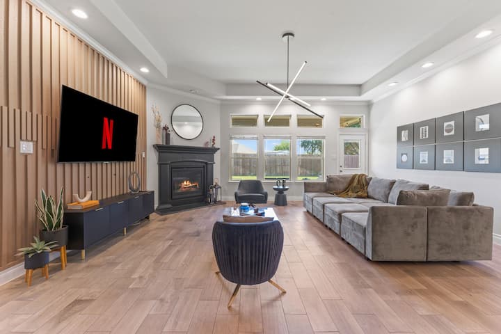 Modern And Cozy Home In Dallas - Fort Worth - Mansfield, TX
