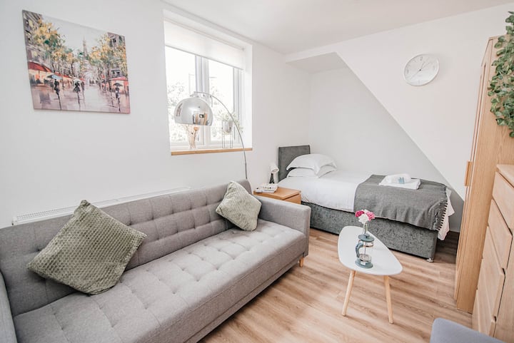 City Centre Apt With Free Parking - Doncaster