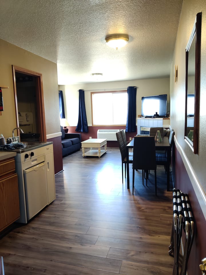 Mini-suite Room 129 - Seaside, OR