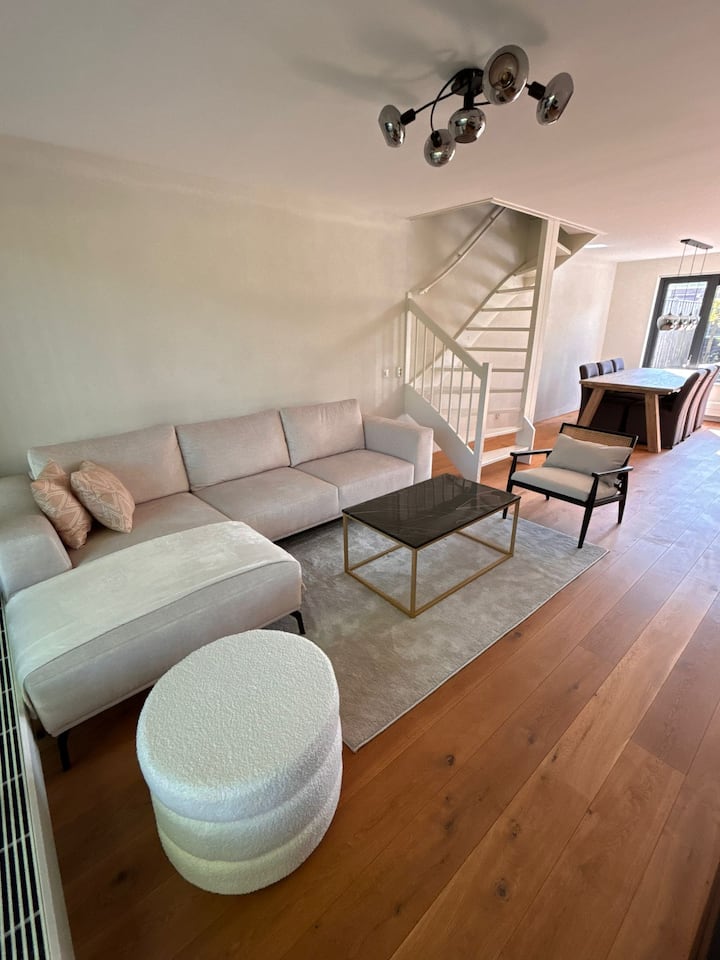 Ruime Woning In Heerhugowaard - Heerhugowaard