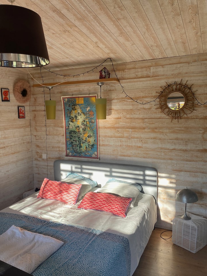 Cabane Perchée Dans Le Luberon - L'Isle-sur-la-Sorgue