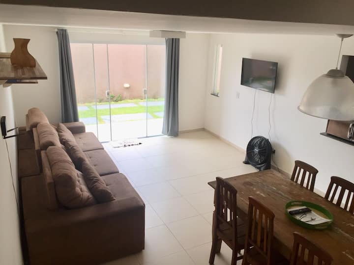 Linda Cs 3 Andares Fte Mar 150m2 - Cabo Frio