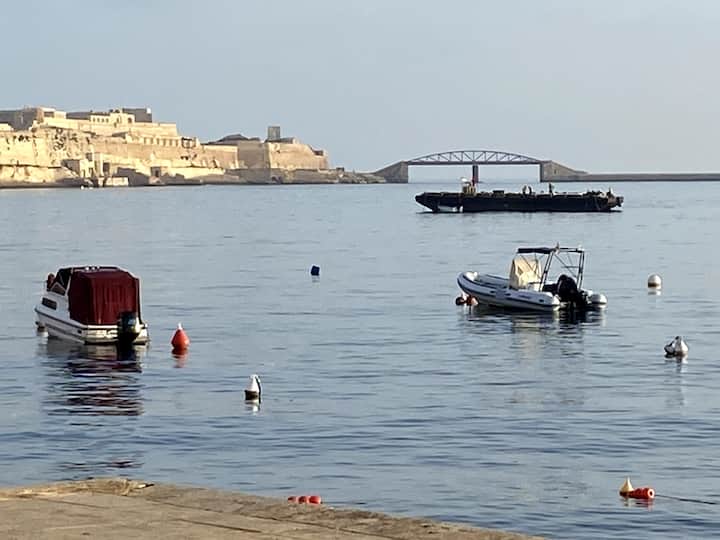Harbourfront Living At Its Best! - Valletta