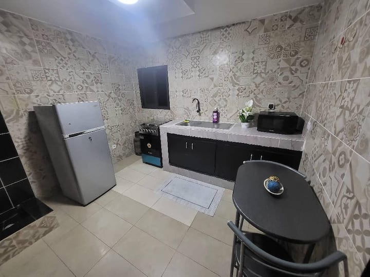 Le Somptueux Studio Bleu Canard - Abidjan