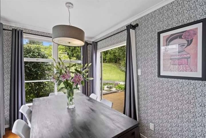 Chill Room (15m To City/beaches) - Auckland