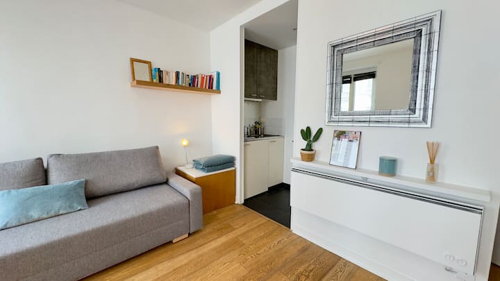 Halte Au Cœur De Montmartre ! Vivez Comme Un Local - Paris